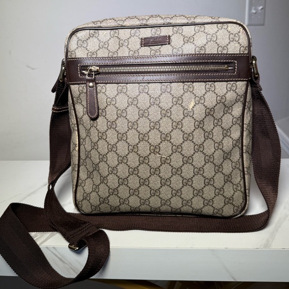 Gucci | Bags | Gucci Gg Supreme Messenger Bag | Poshmark